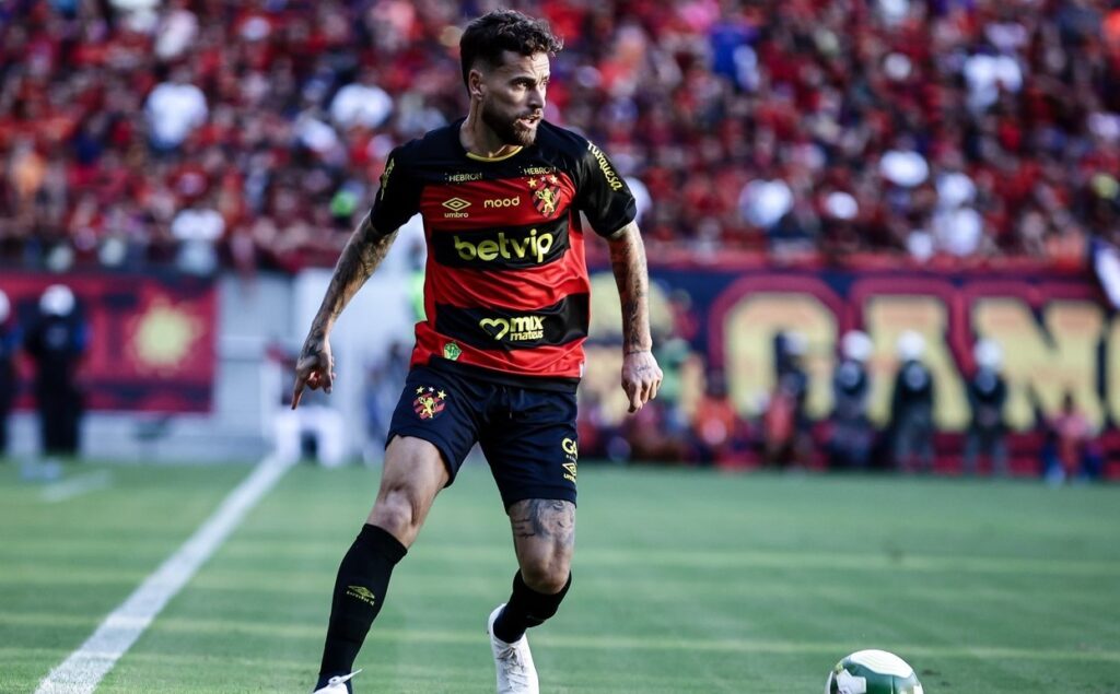 Denilson Show não mede palavras sobre Lucas Lima
