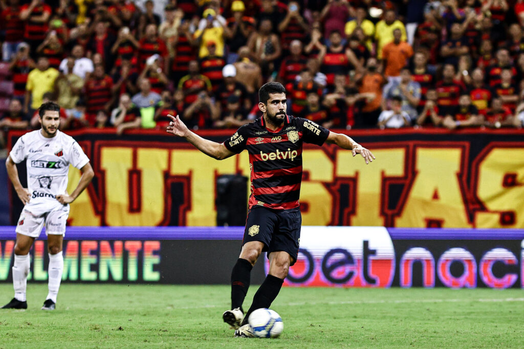 Sem tempo a perder: Sport define substituto para Zé Roberto