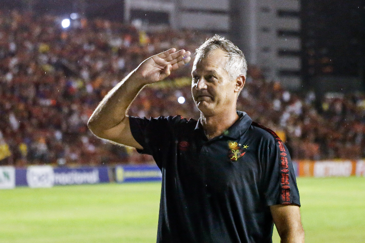 Logo após abandonar o Sport, Lisca pode deixar o América-MG na reta ...